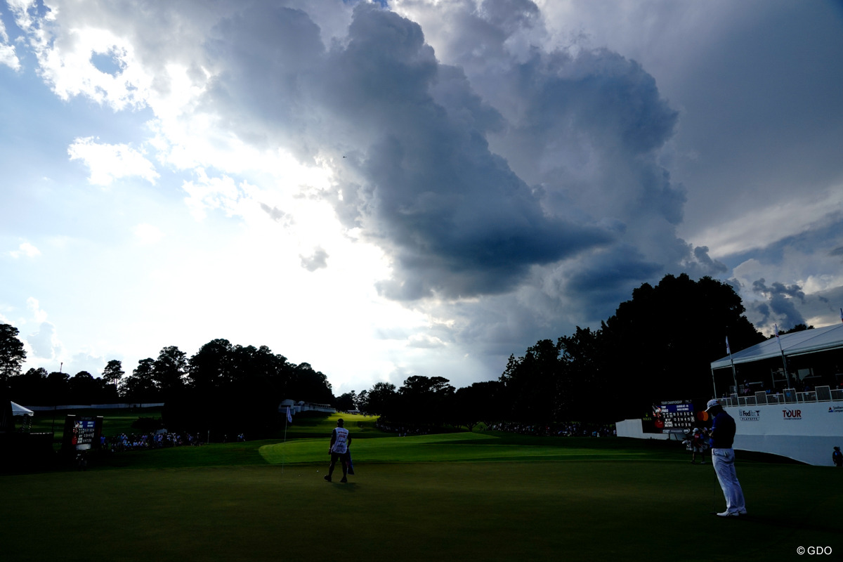画像詳細 2022年 ツアー選手権 3日目 松山英樹 「痛くない」松山英樹 9年目の最終戦でコース自己ベスト“63” 【2022年 ツアー選手権】｜GDO ゴルフダイジェスト・オンライン