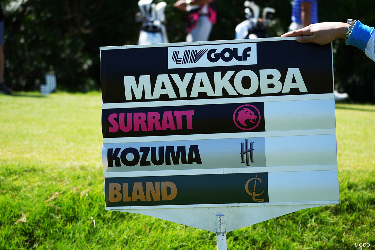 2024年 LIVゴルフ・マヤコバ キャリングボード｜GDO ゴルフダイジェスト・オンライン