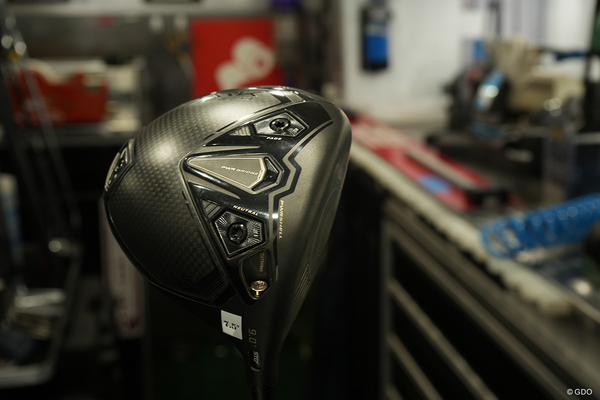 ツアープロでも歯ごたえたっぷりコブラのドライバー｜GDO ゴルフギア情報