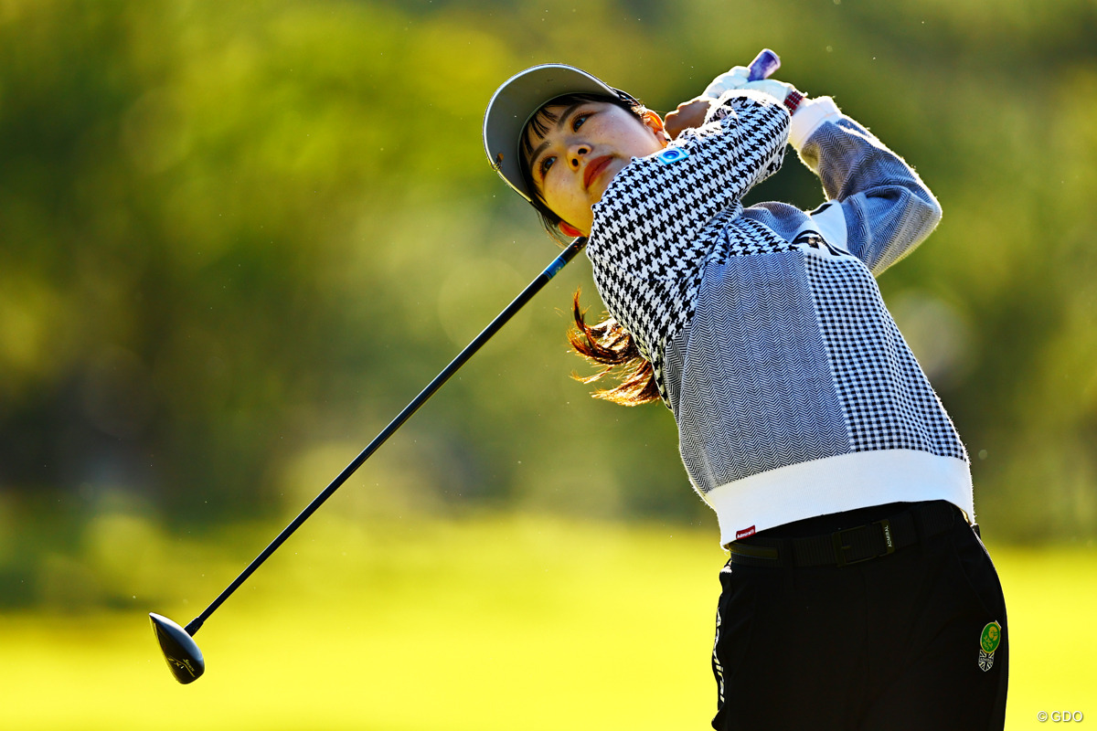 2024年 JLPGAツアーチャンピオンシップリコーカップ 3日目 尾関彩美悠｜GDO ゴルフダイジェスト・オンライン