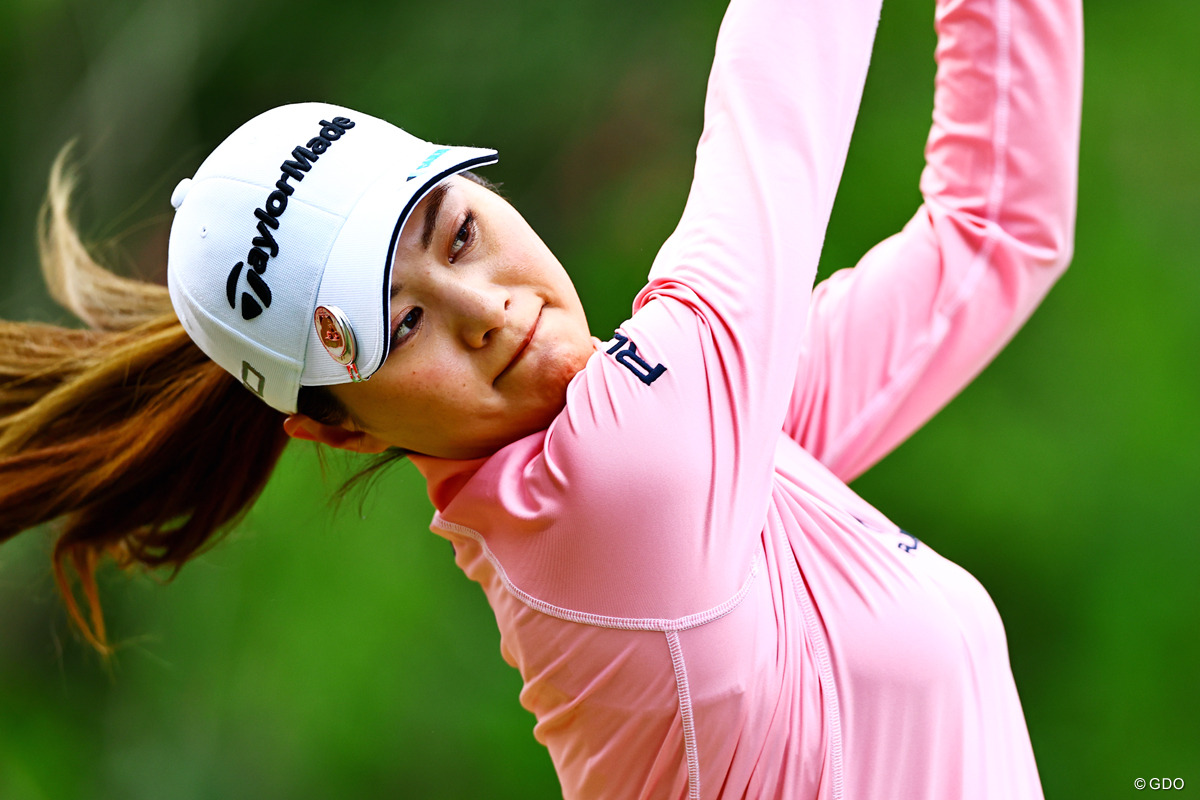 2024年 JLPGAツアーチャンピオンシップリコーカップ 最終日 新垣比菜｜GDO ゴルフダイジェスト・オンライン