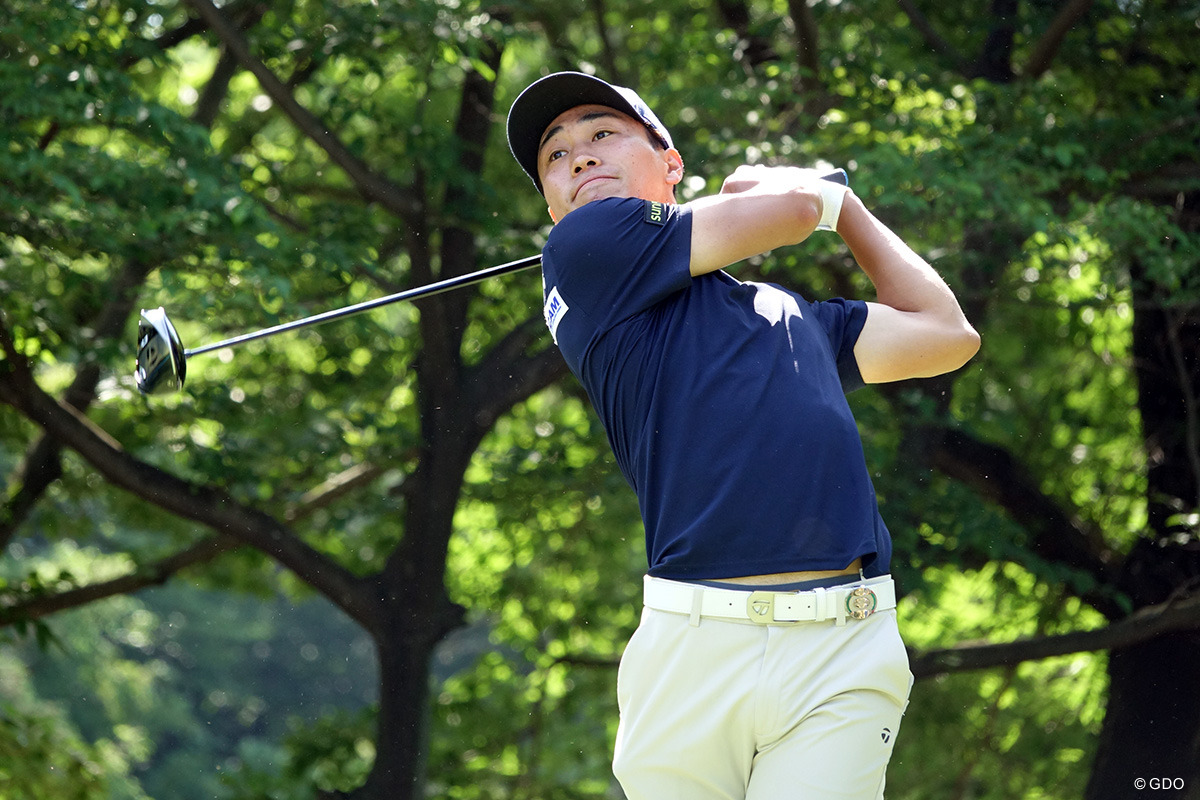 画像詳細 2024年 国内ツアー最終QT 2日目 新村駿 新村駿が単独首位 池田勇太「76」で46位後退／男子最終QT｜GDO ゴルフダイジェスト・オンライン