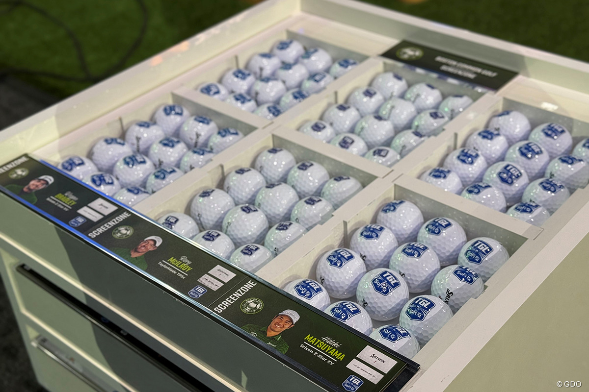 画像詳細 2025年 TGLのボール 仮想現実コースと“激ムズ”バンカーのリアル 松山英樹がTGLを語る＜前編＞｜GDO ゴルフダイジェスト・オンライン